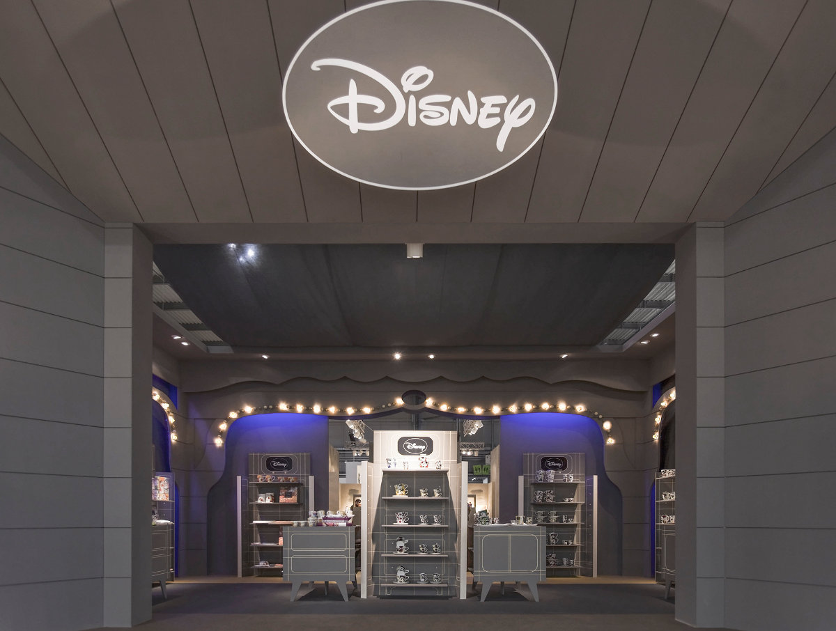 Stand Disney + - simone subissati architects